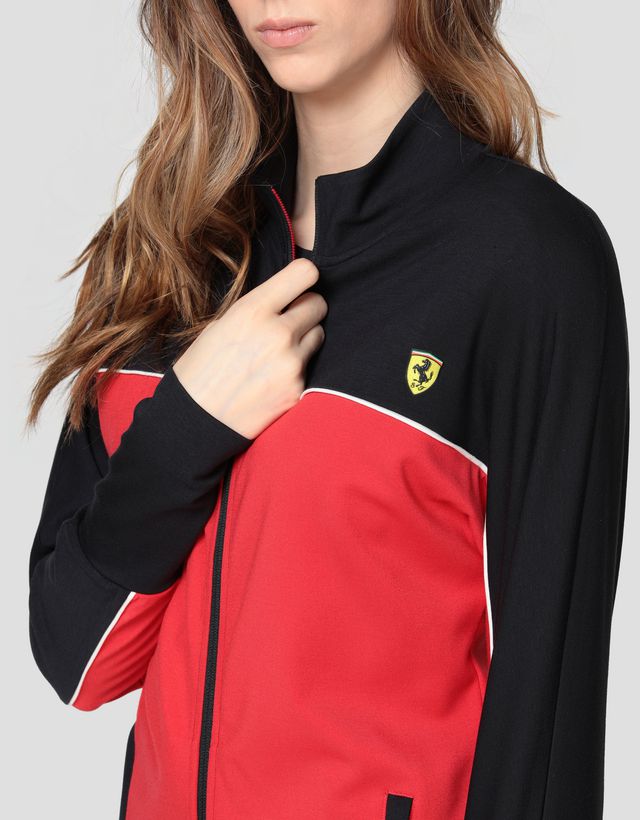 Ropa de Ferrari para mujer | Scuderia Ferrari Store Oficial