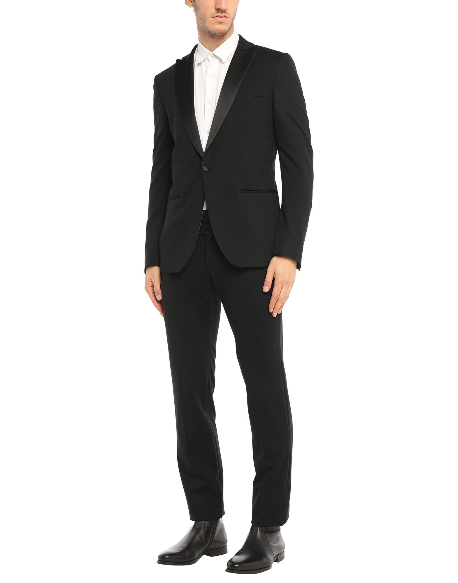 TOMBOLINI Suits | Smart Closet